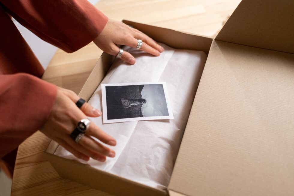 6 Ideas de packaging para marcas de indumentaria | Paper SRL